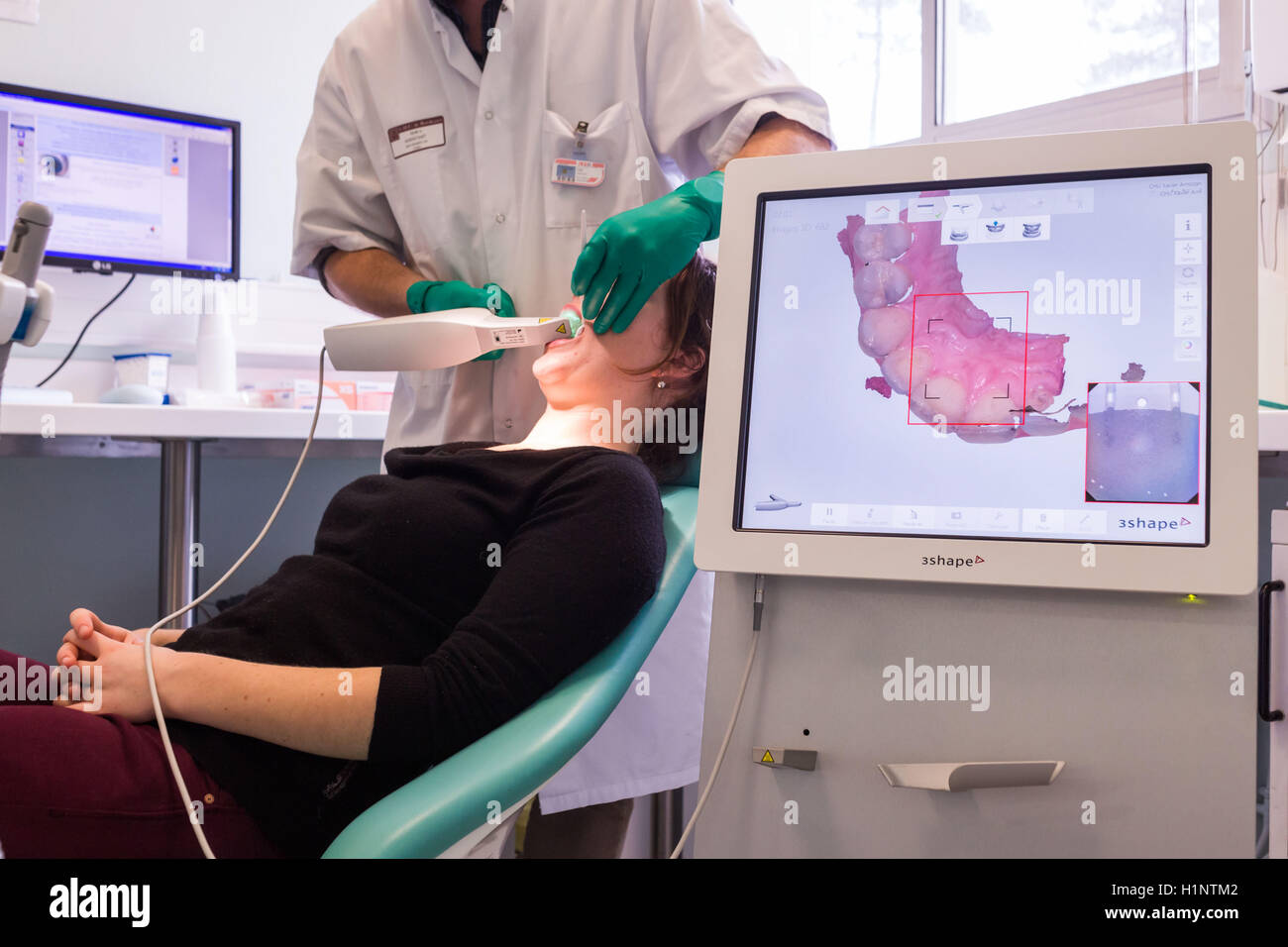 Cerec CAD-CAM system for the placement of inlays, onlays, crowns and ...