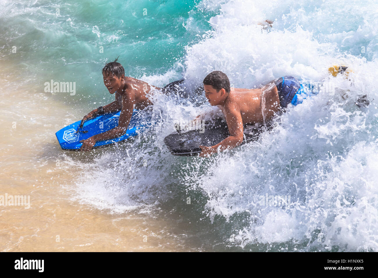 Bodyboarding waikiki beach hi-res stock photography and images - Alamy