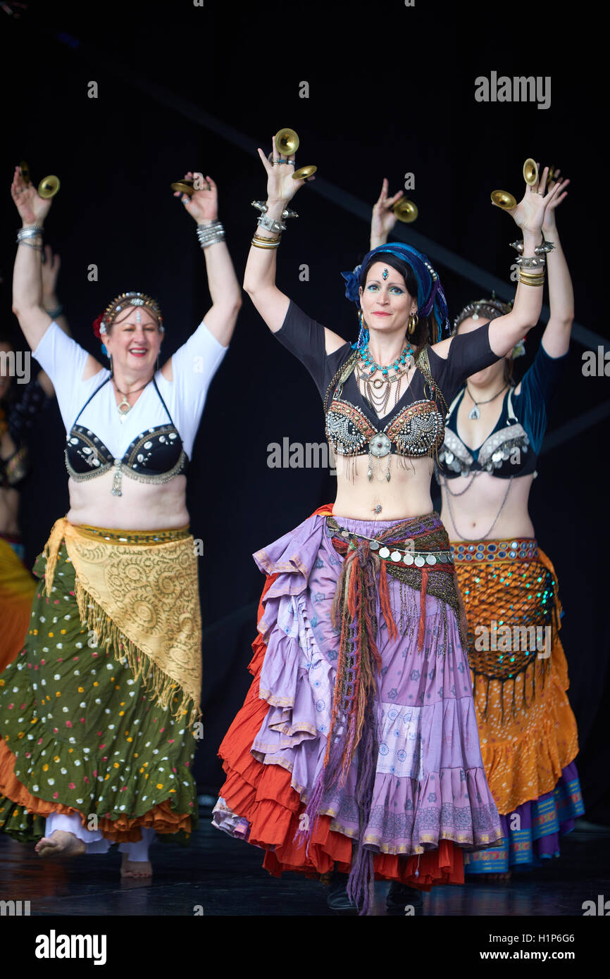 Ashnah belly dancers performing during celebrations at the 2015 Cowley ...