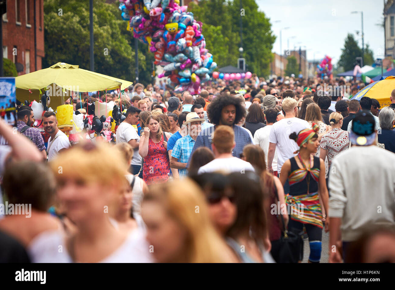 Celebrations at the 2015 Cowley Road Carnival in Oxford Stock Photo - Alamy