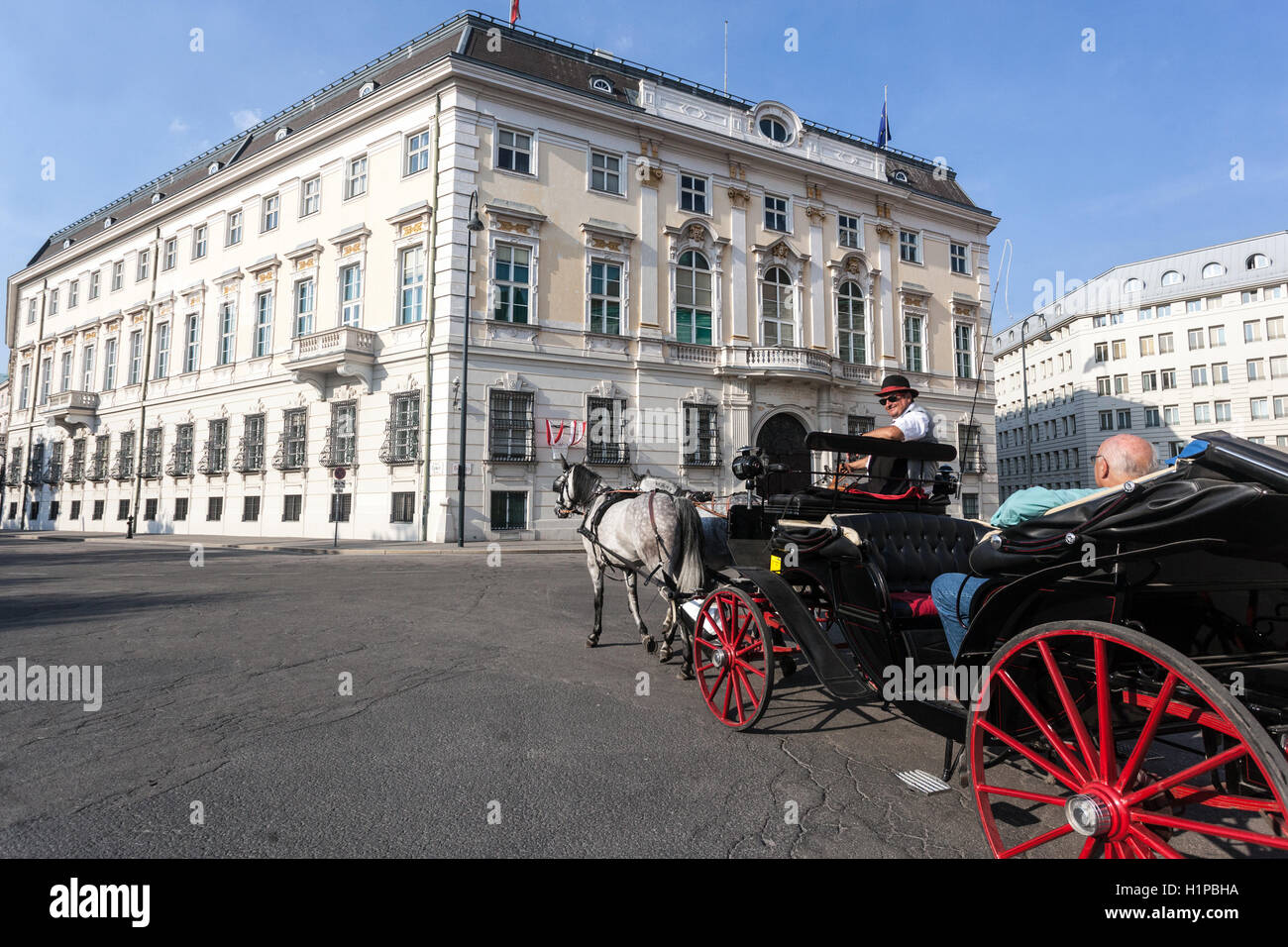Hofburg Palace - Bundeskanzleramt (Federal Chancellery), Vienna ...
