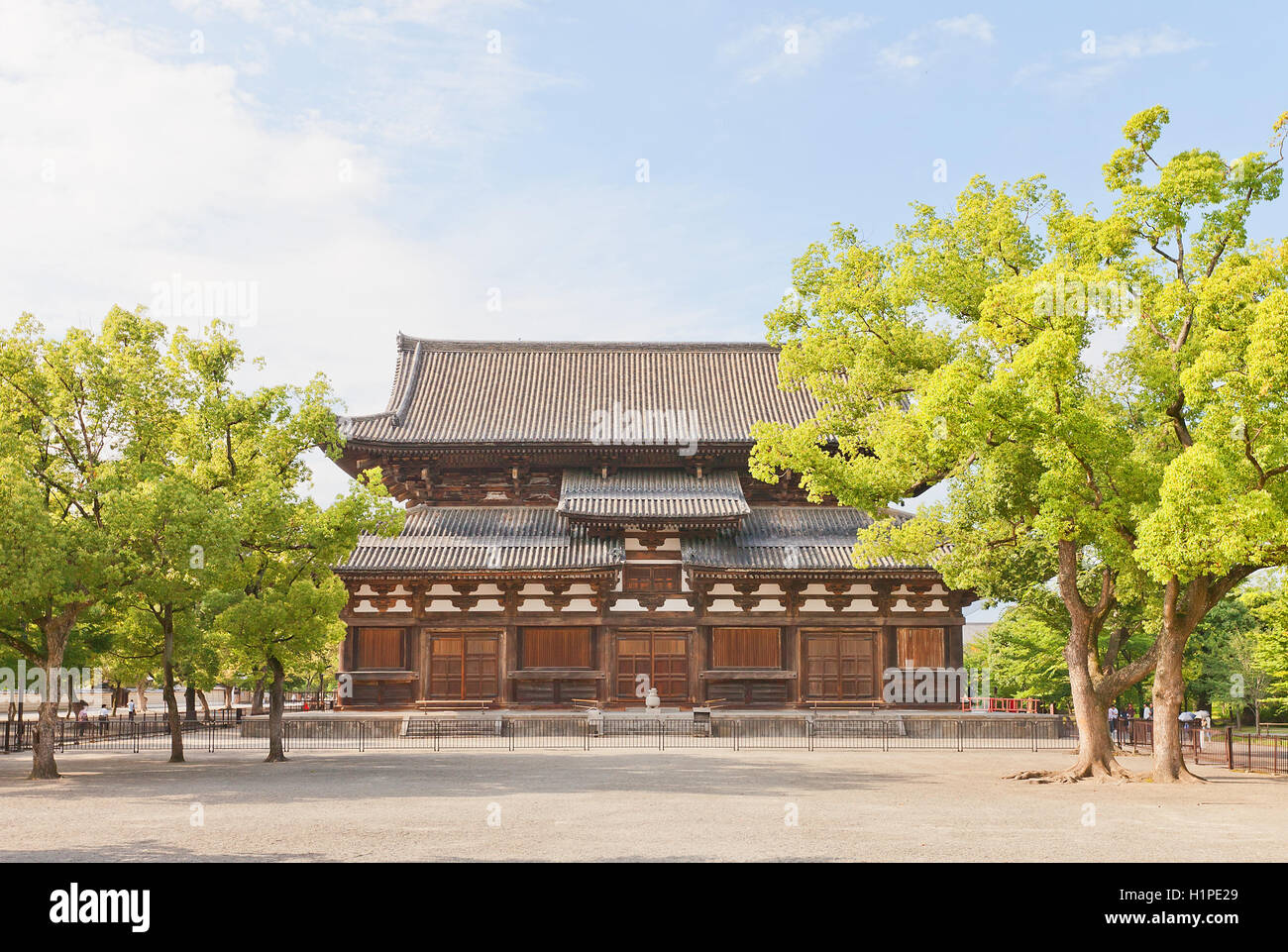 Kondo (Main) Hall (circa 1603) of Toji Temple in Kyoto. National ...