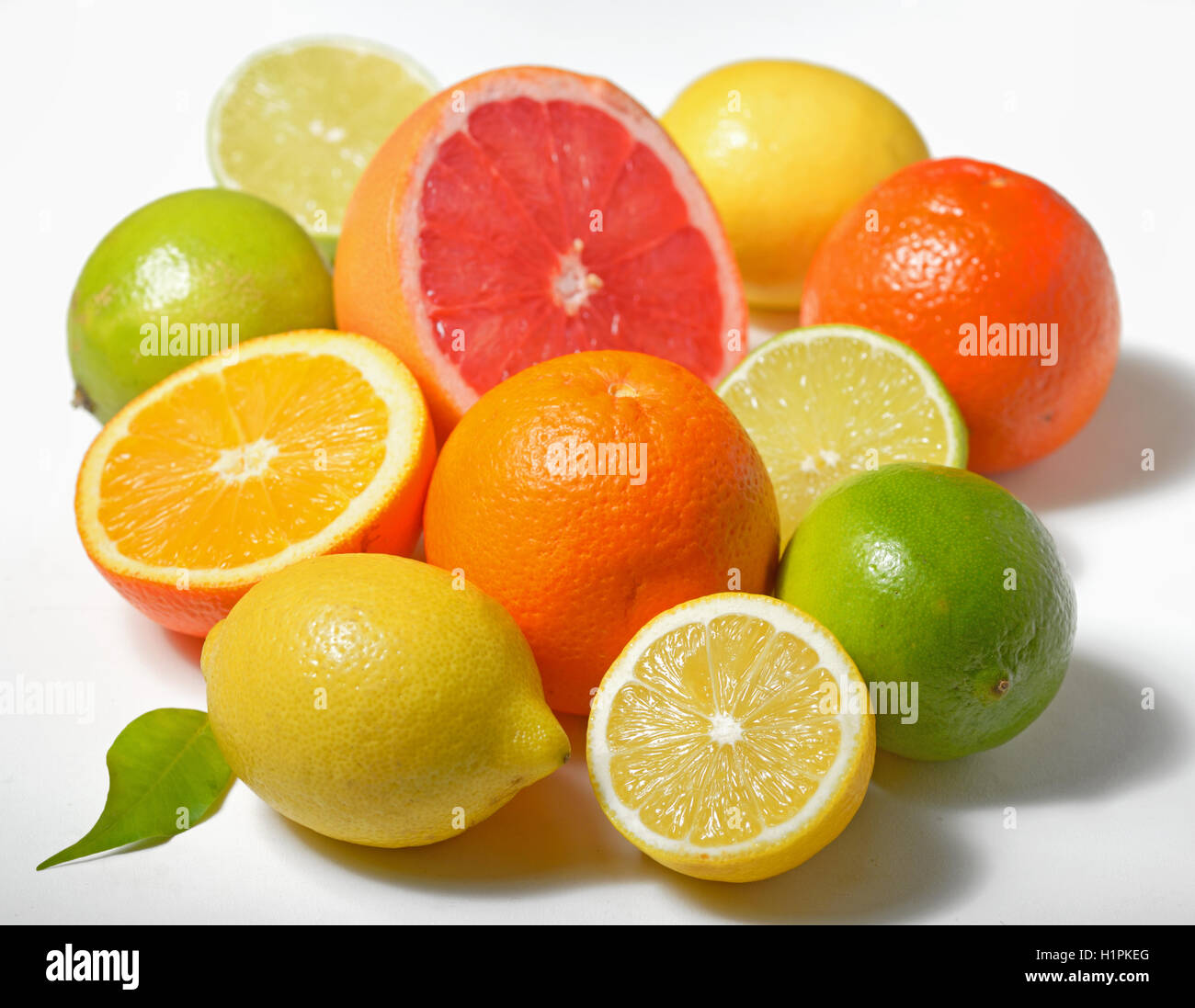 Mixed citrus fruits ripe hi-res stock photography and images - Alamy
