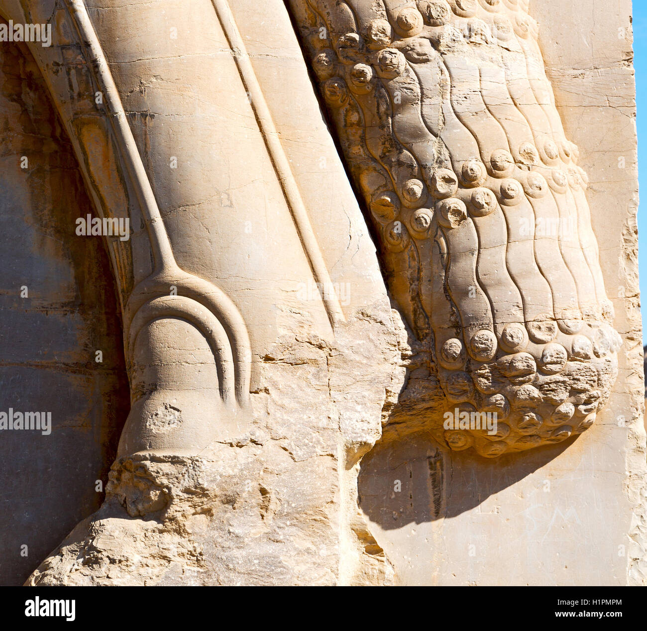blur in iran persepolis the old ruins historical destination monuments ...