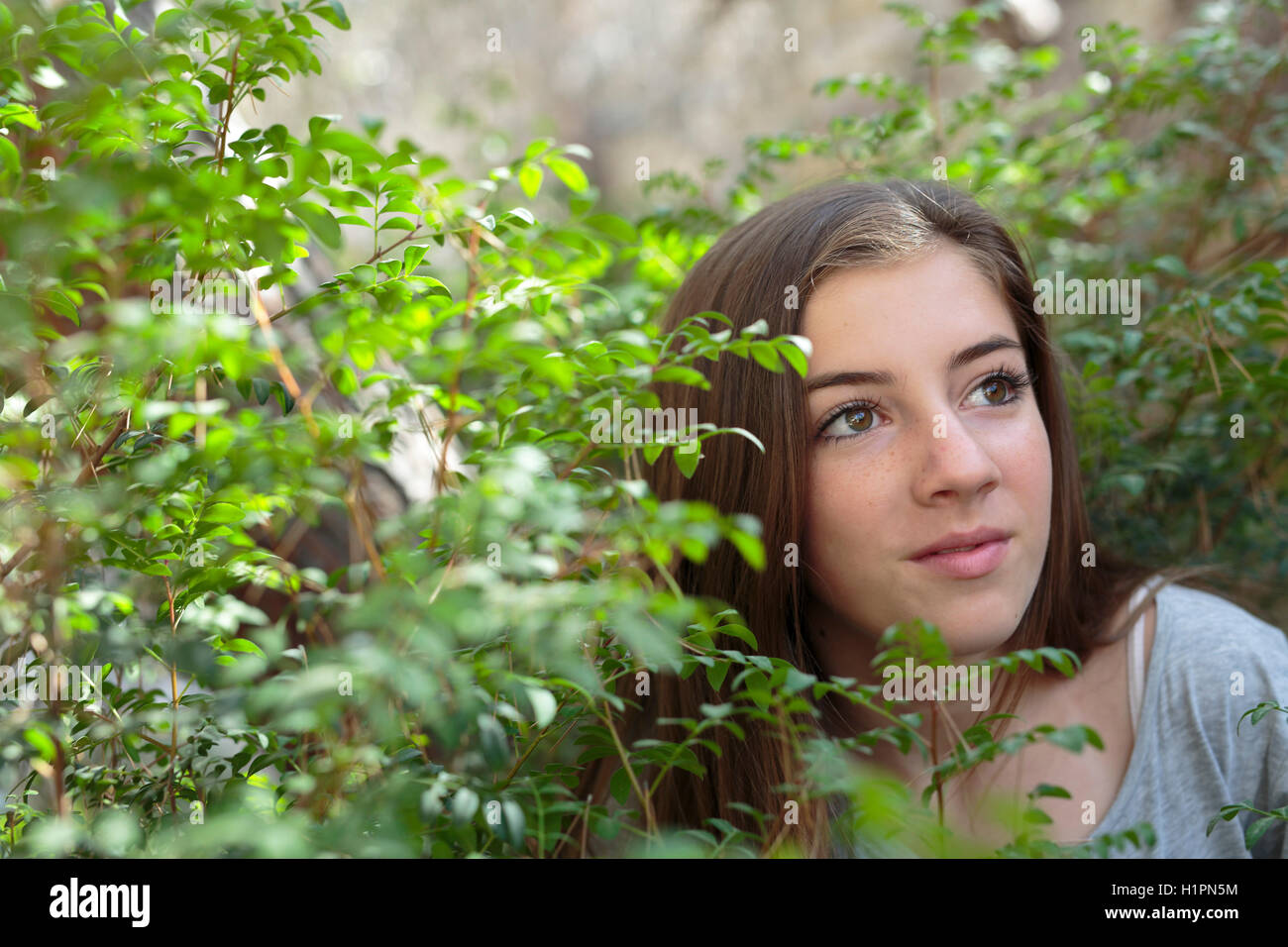 Portrait teen girl tree hi-res stock photography and images - Alamy