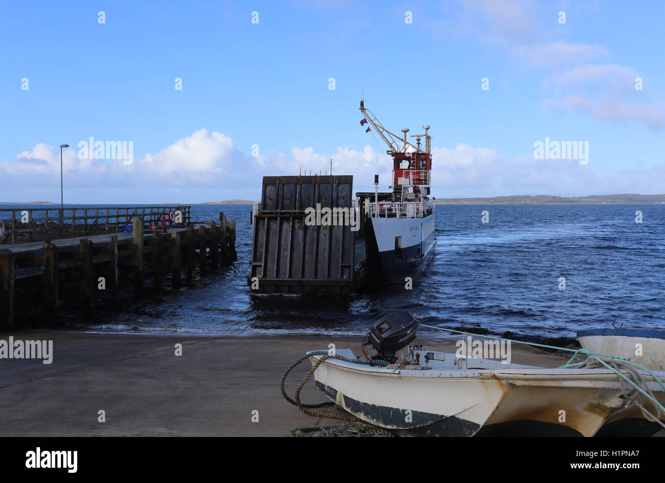 Calmac ferry MV Loch Ranza arriving Tayinloan Kintyre Scotland ...