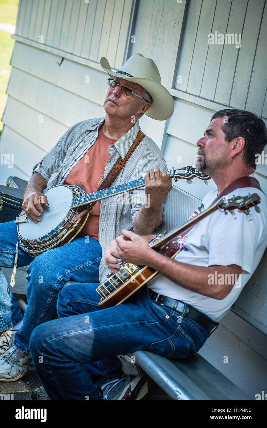 Bluegrass music festival musicians Stock Photo - Alamy