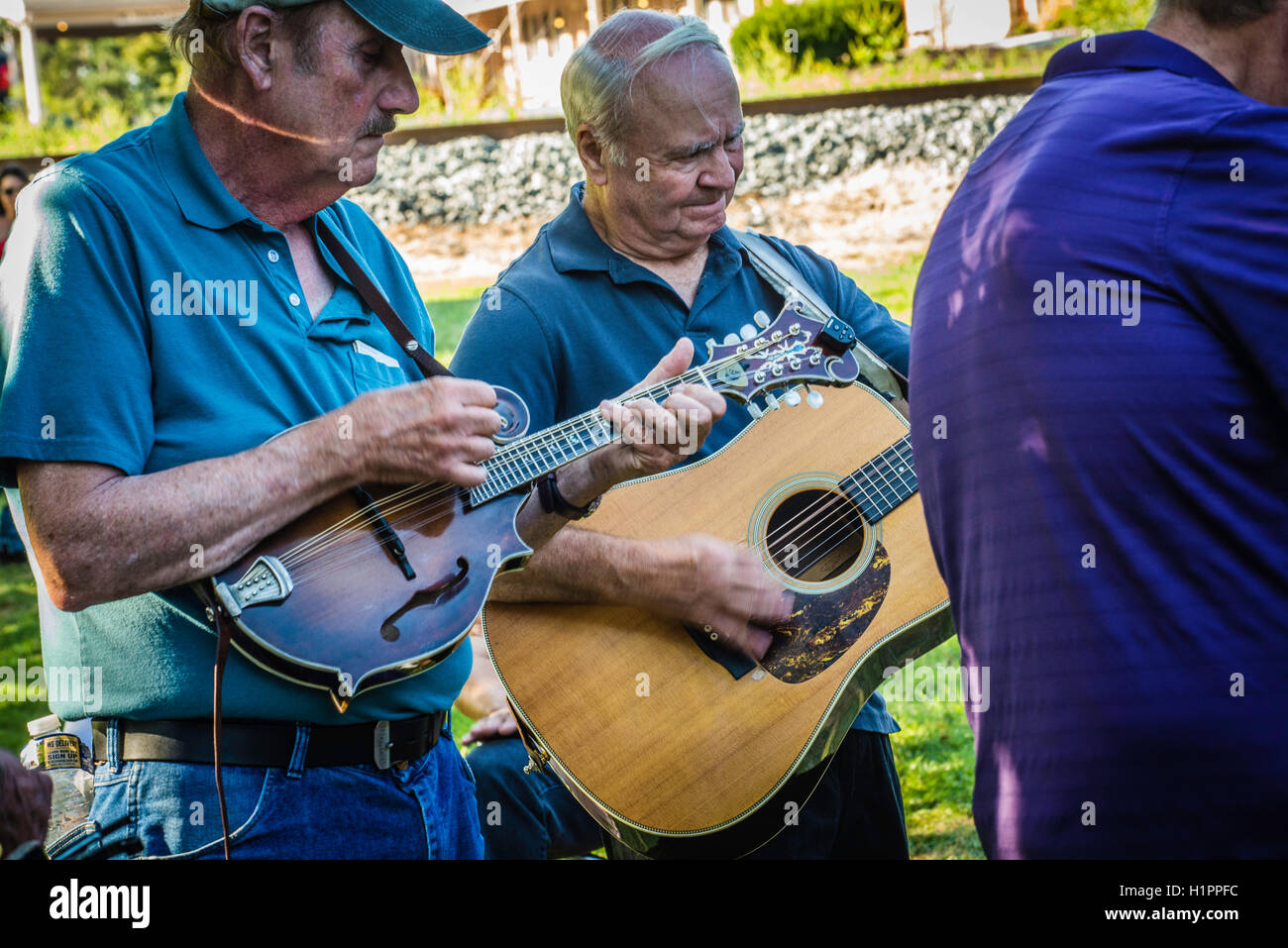 Bluegrass music festival musicians Stock Photo - Alamy