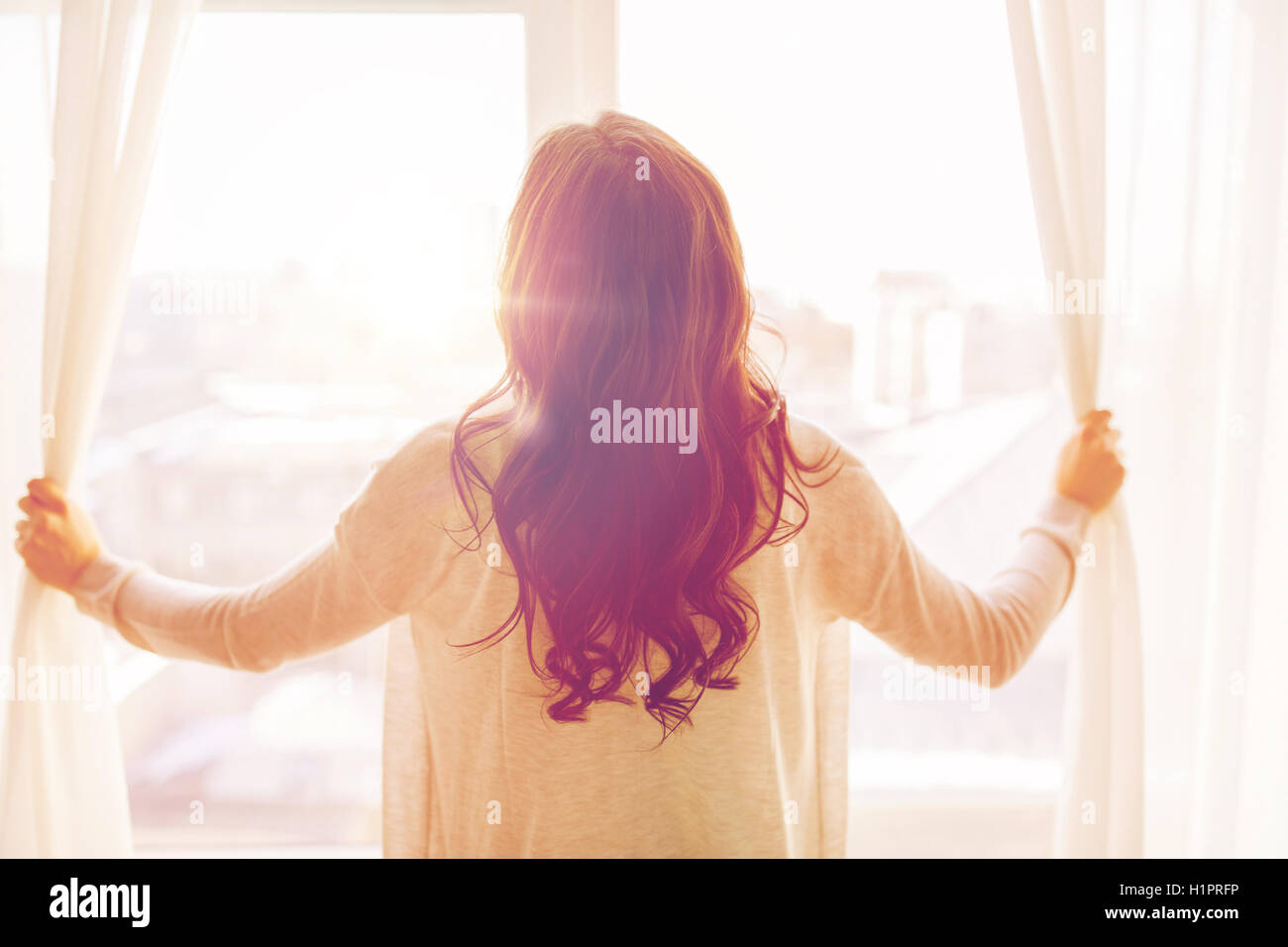 Opening window hi-res stock photography and images - Alamy