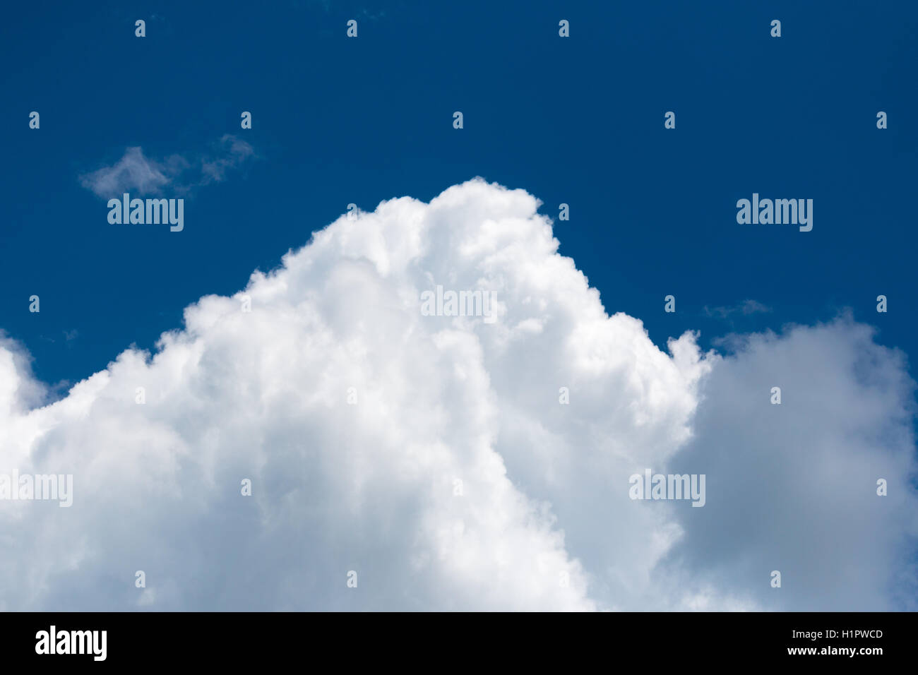 thick white cloud in the sky Stock Photo - Alamy