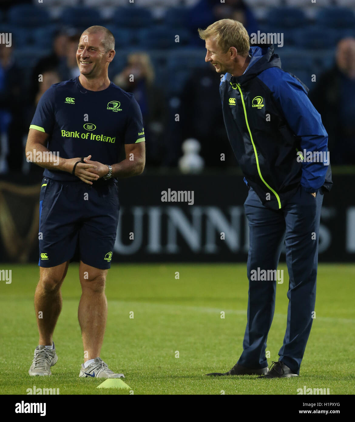 Senior coach stuart lancaster hi-res stock photography and images - Alamy