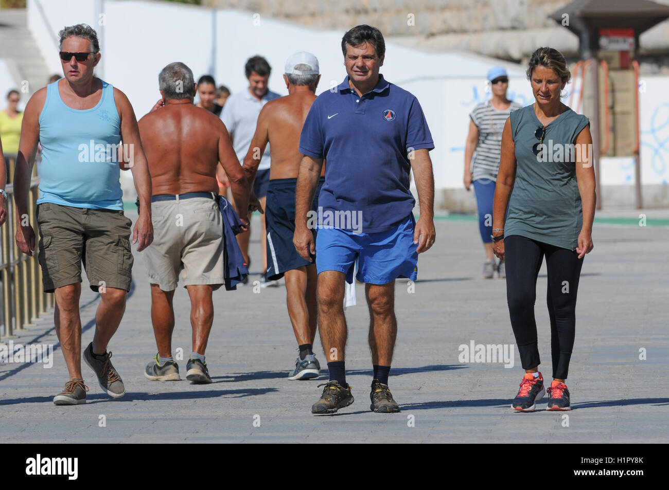 People walking outside Stock Photo - Alamy