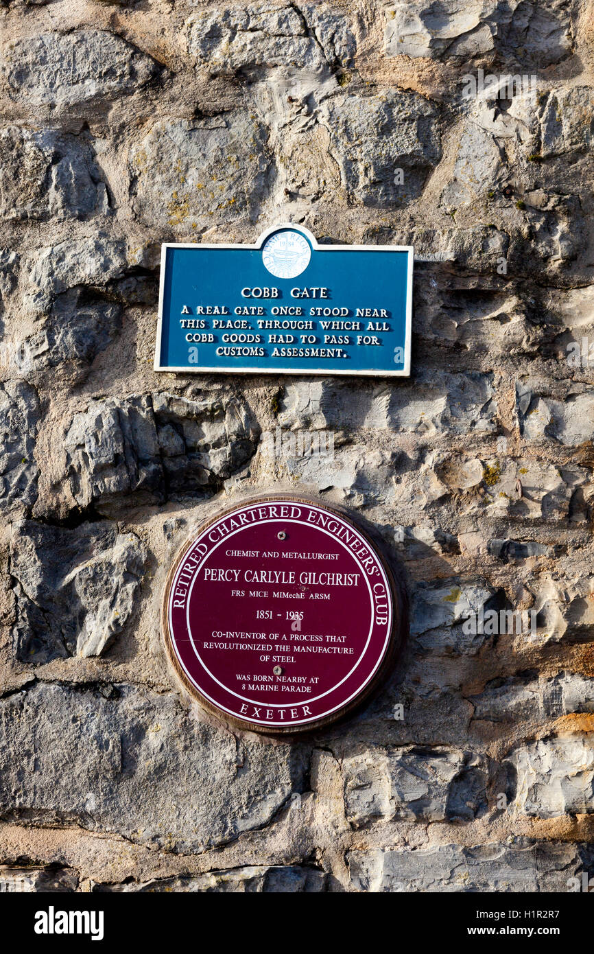 Information plaques hi-res stock photography and images - Alamy