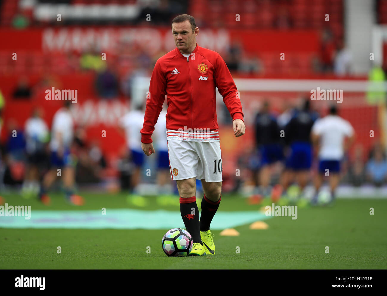 Manchester United's Wayne Rooney during the warm up before the Premier ...