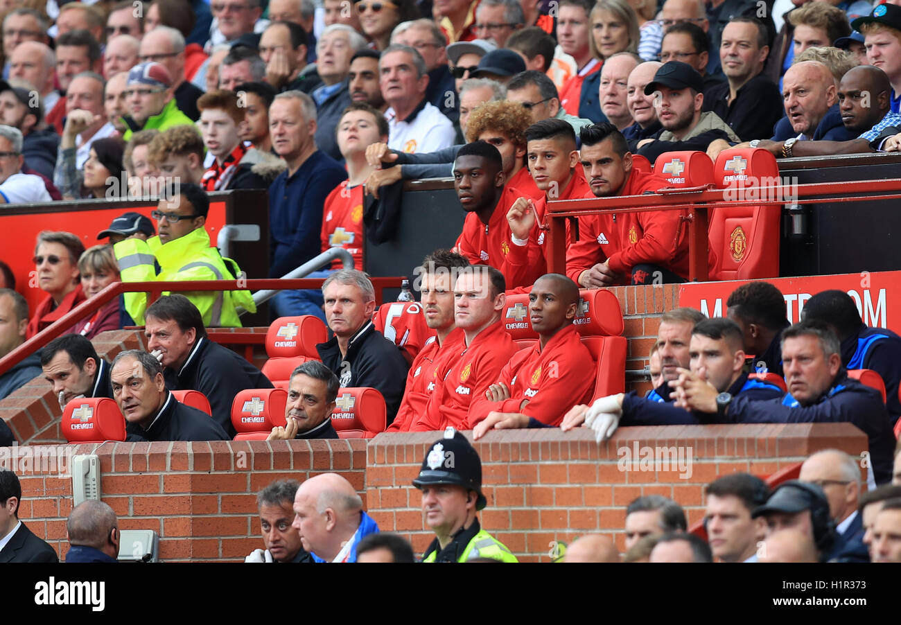 Manchester United's Wayne Rooney on the bench during the Premier League ...