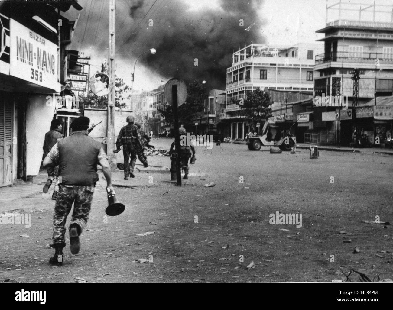 Viet cong Black and White Stock Photos & Images - Alamy