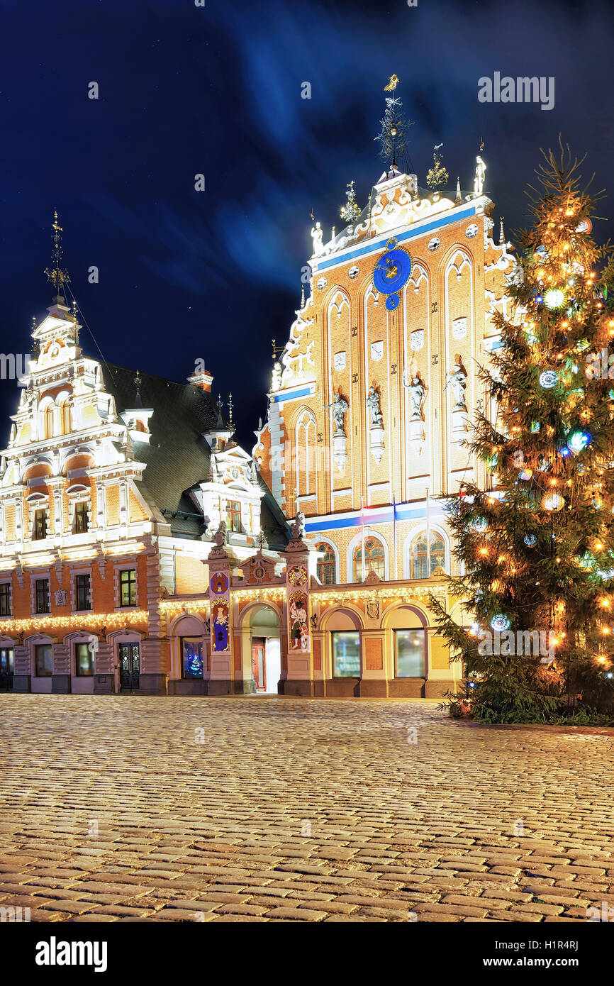 Riga, Latvia - December 26, 2015: Look at the House of the Blackheads ...