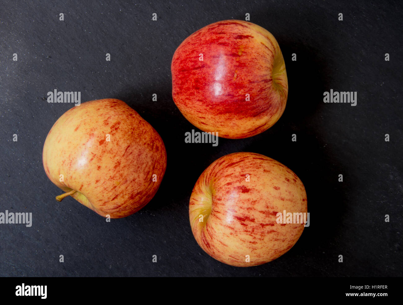 Top view tasty apples hi-res stock photography and images - Alamy
