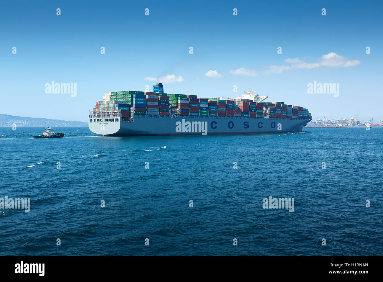 Long beach port container ship hi-res stock photography and images - Alamy