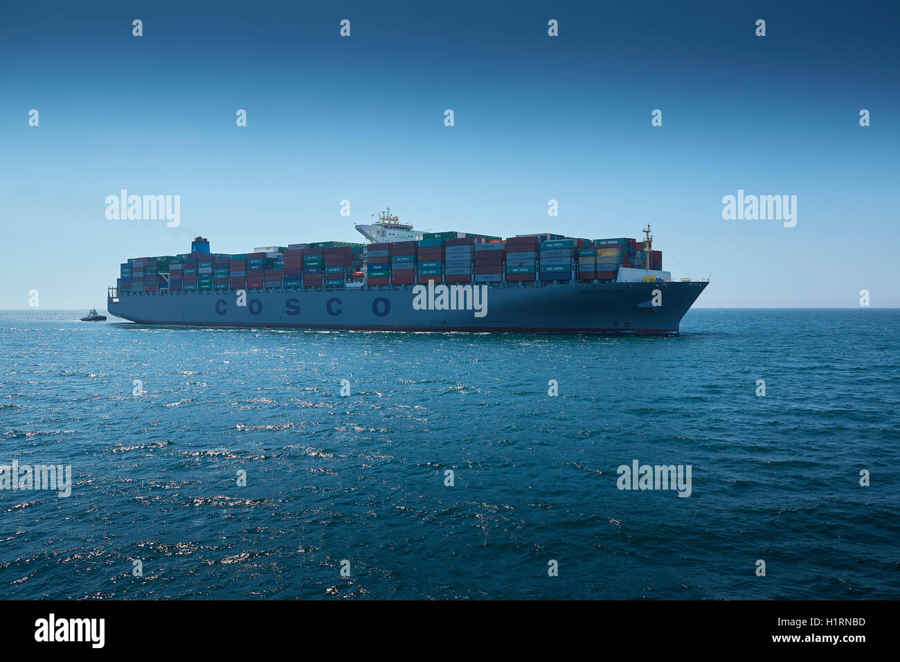The Ultra Large Container Vessel, COSCO Fortune, Entering Long Beach ...