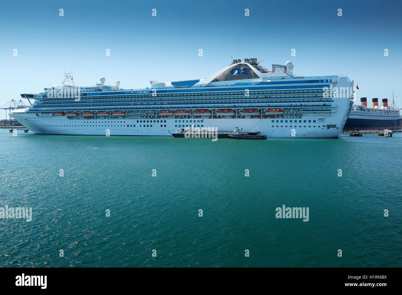 Rms queen mary california long beach hi-res stock photography and ...