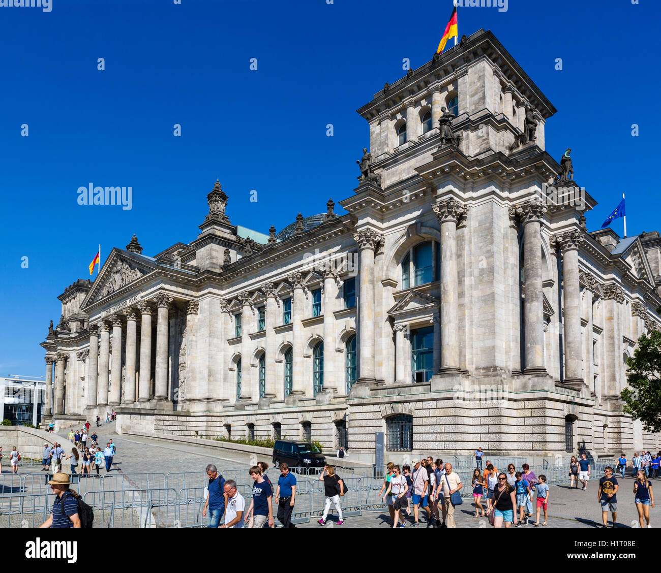 Reichstag building hi-res stock photography and images - Alamy
