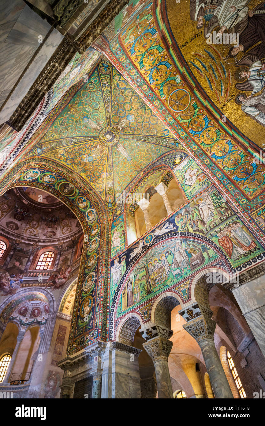 Ravenna mosaics hi-res stock photography and images - Alamy