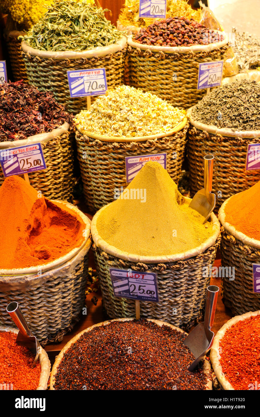 Spices on show at the Grand Bazaar in Istanbul, Turkey. For shoppers to ...