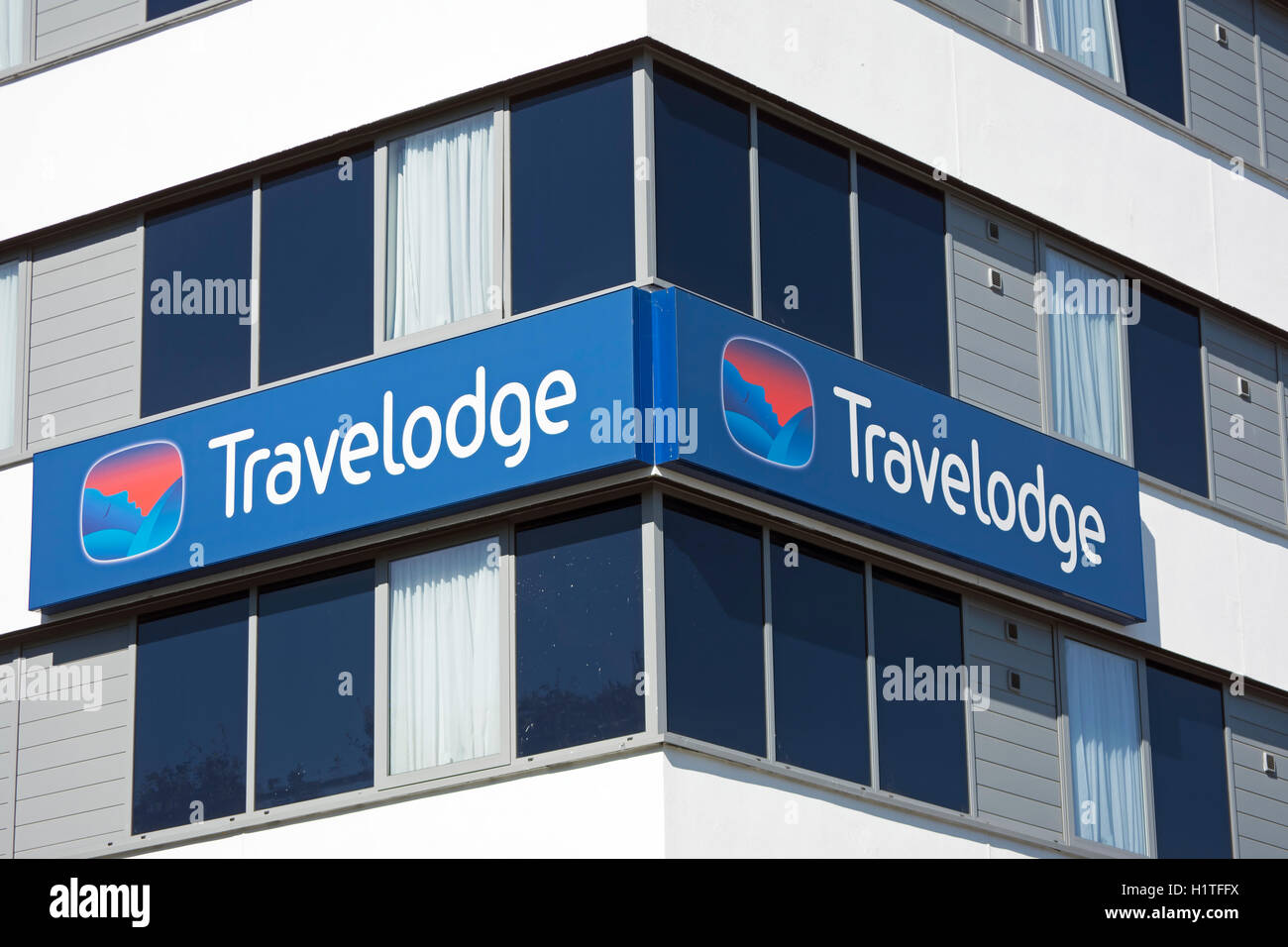 Hotel logos hi-res stock photography and images - Alamy