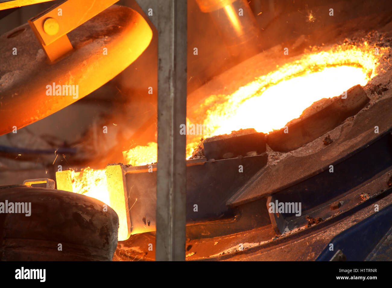 Liquid Molten Steel Industry Stock Photo - Alamy