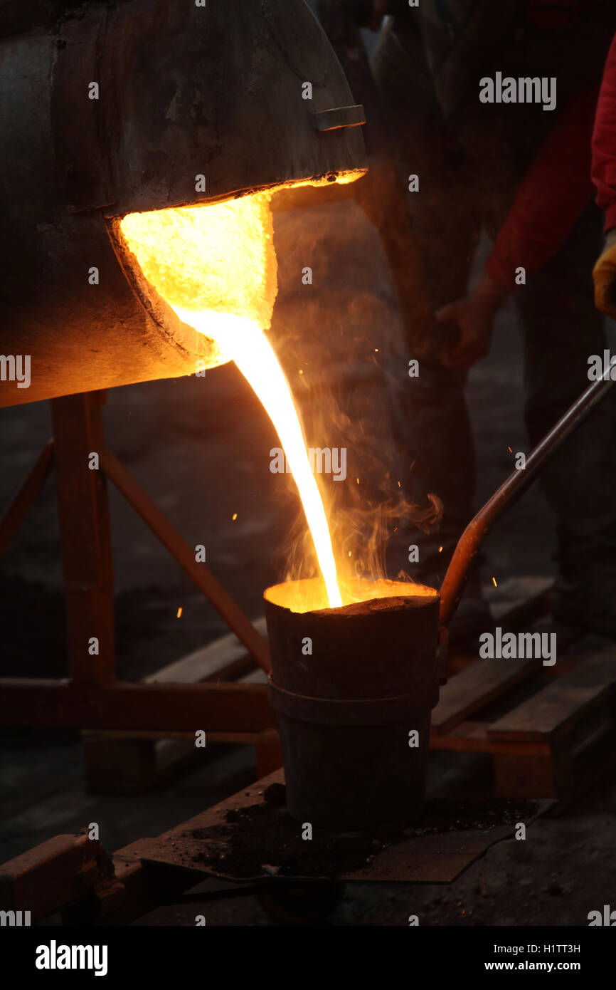 Liquid Molten Steel Industry Stock Photo - Alamy