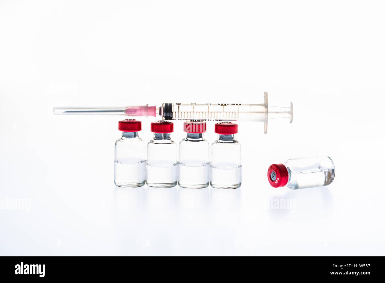 Vials and syringes Stock Photo - Alamy