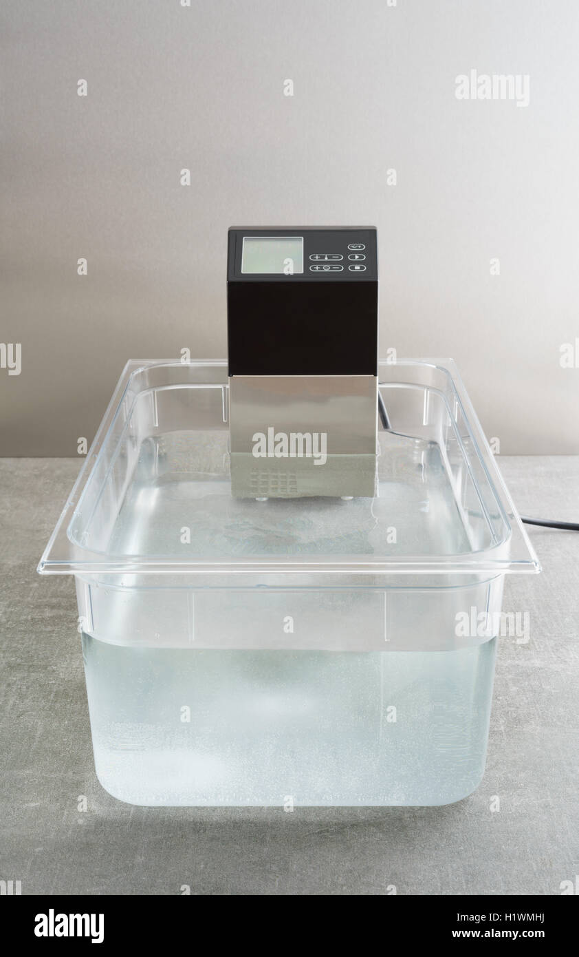 Bain marie cooker hi-res stock photography and images - Alamy