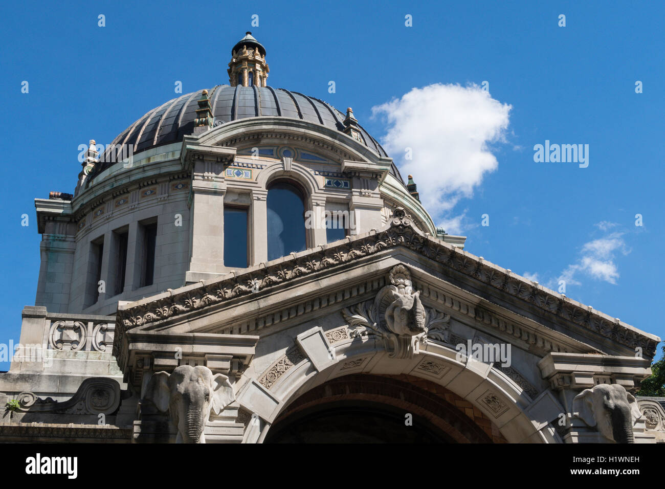 Astor Court, Zoo Center at The Bronx Zoo, Wildlife Conservation Society ...