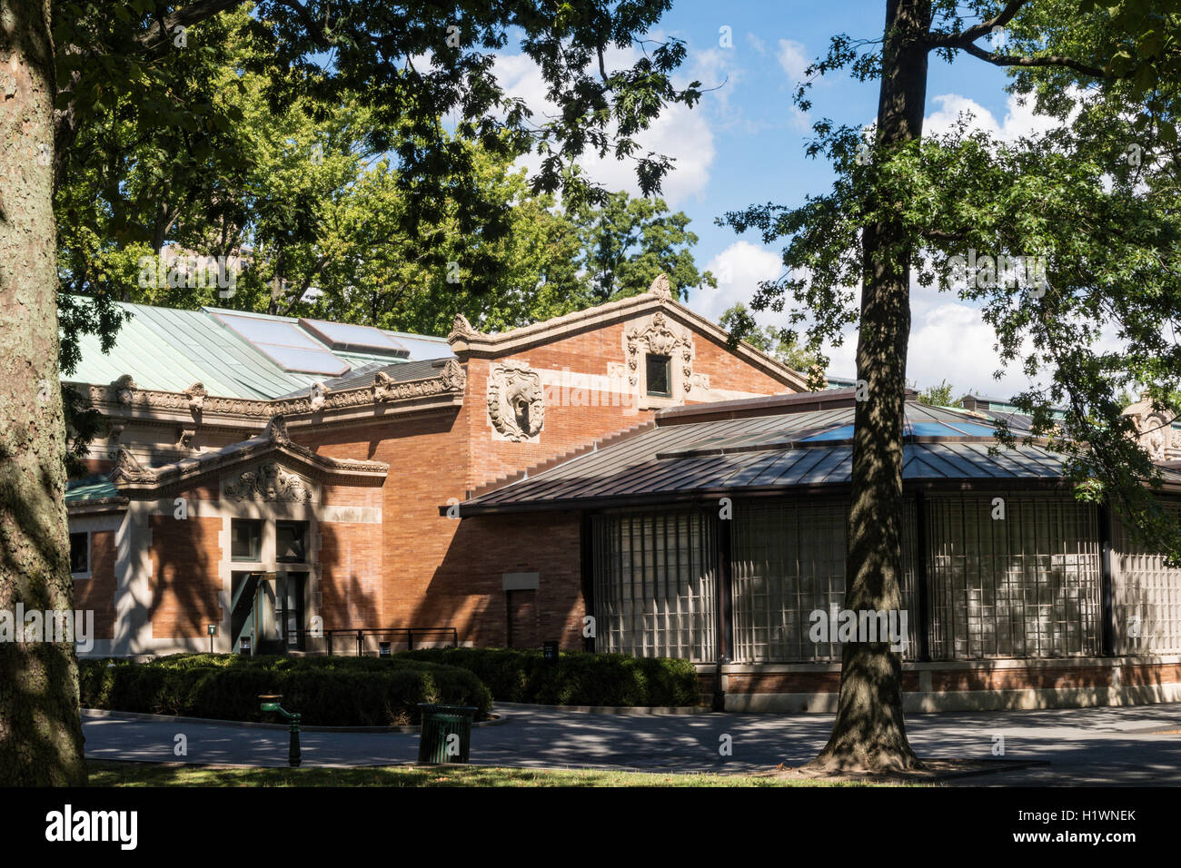 The Bronx Zoo, Wildlife Conservation Society, Bronx Park, Bronx, NYC ...