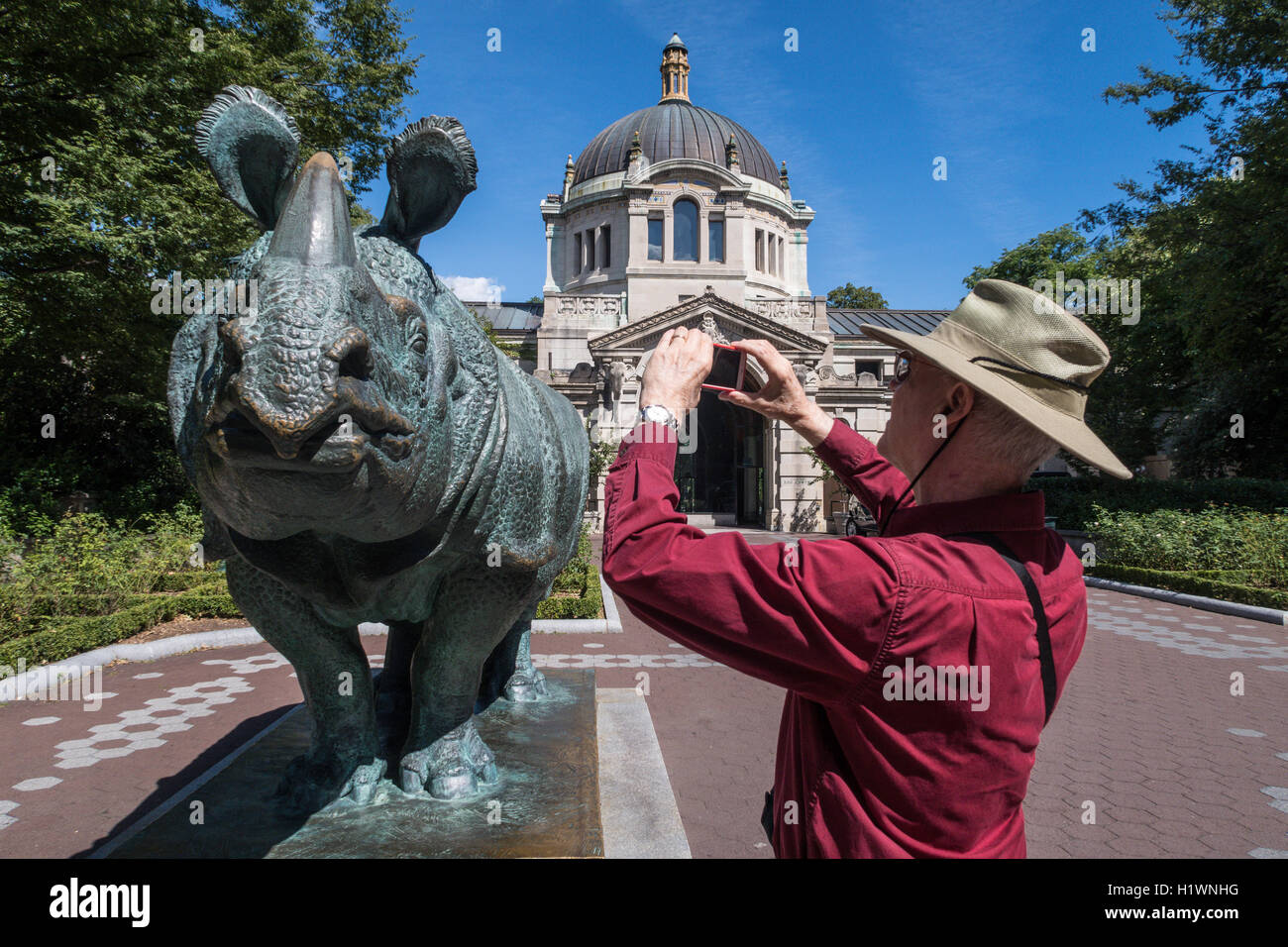 Astor Court, Zoo Center at The Bronx Zoo, Wildlife Conservation Society ...