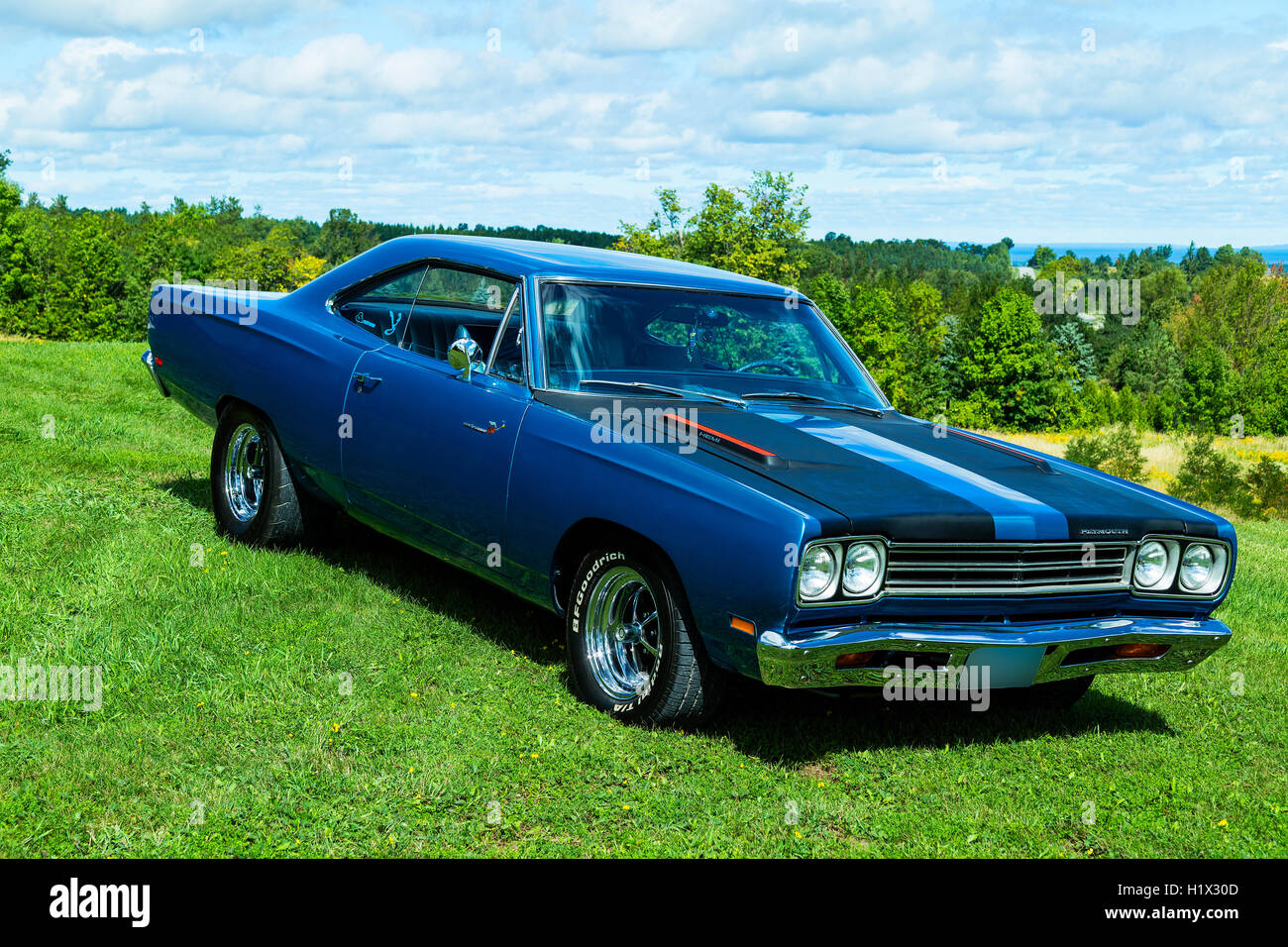 1969 plymouth road runner hi-res stock photography and images - Alamy