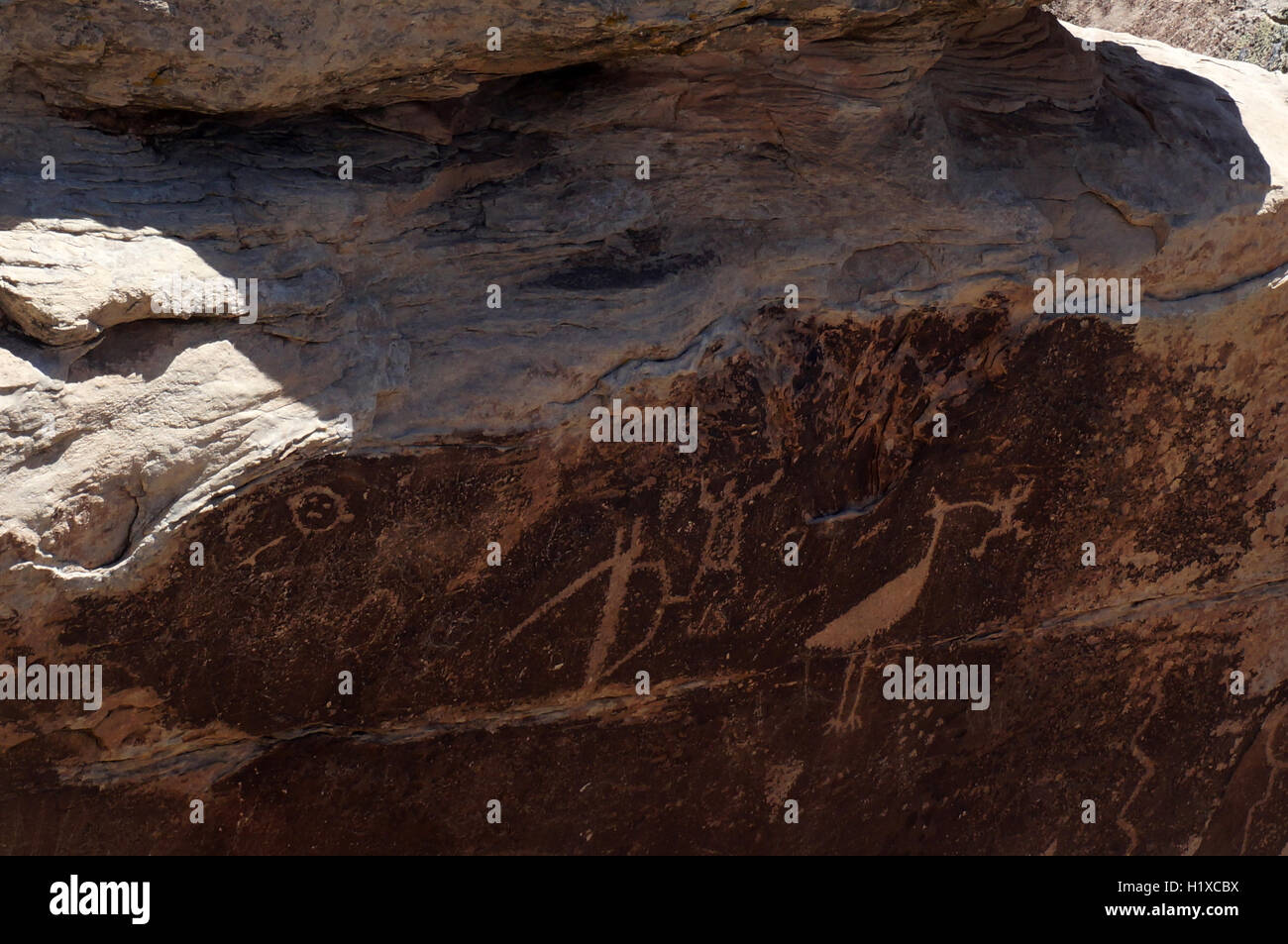 Indian Wall Art in the Arizona Desert Stock Photo - Alamy