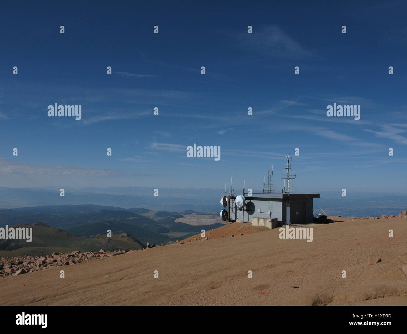 High peak microwave hi-res stock photography and images - Alamy