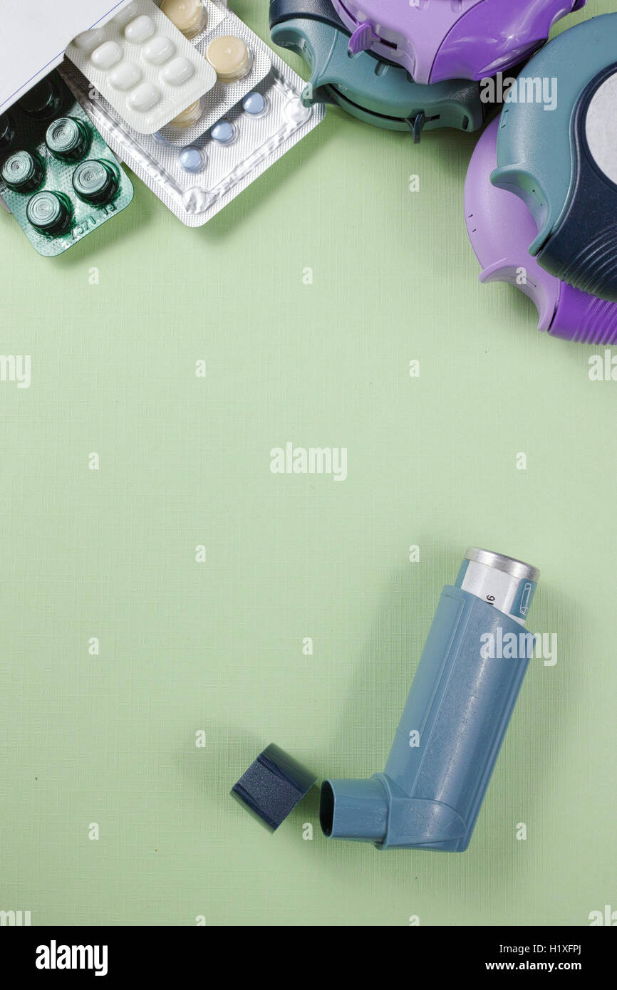 Salbutamol inhalers hi-res stock photography and images - Alamy