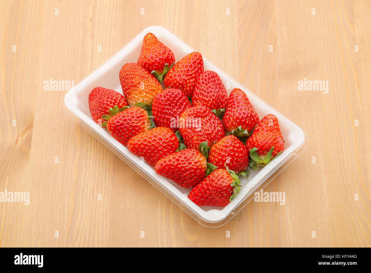 Strawberry in package Stock Photo - Alamy