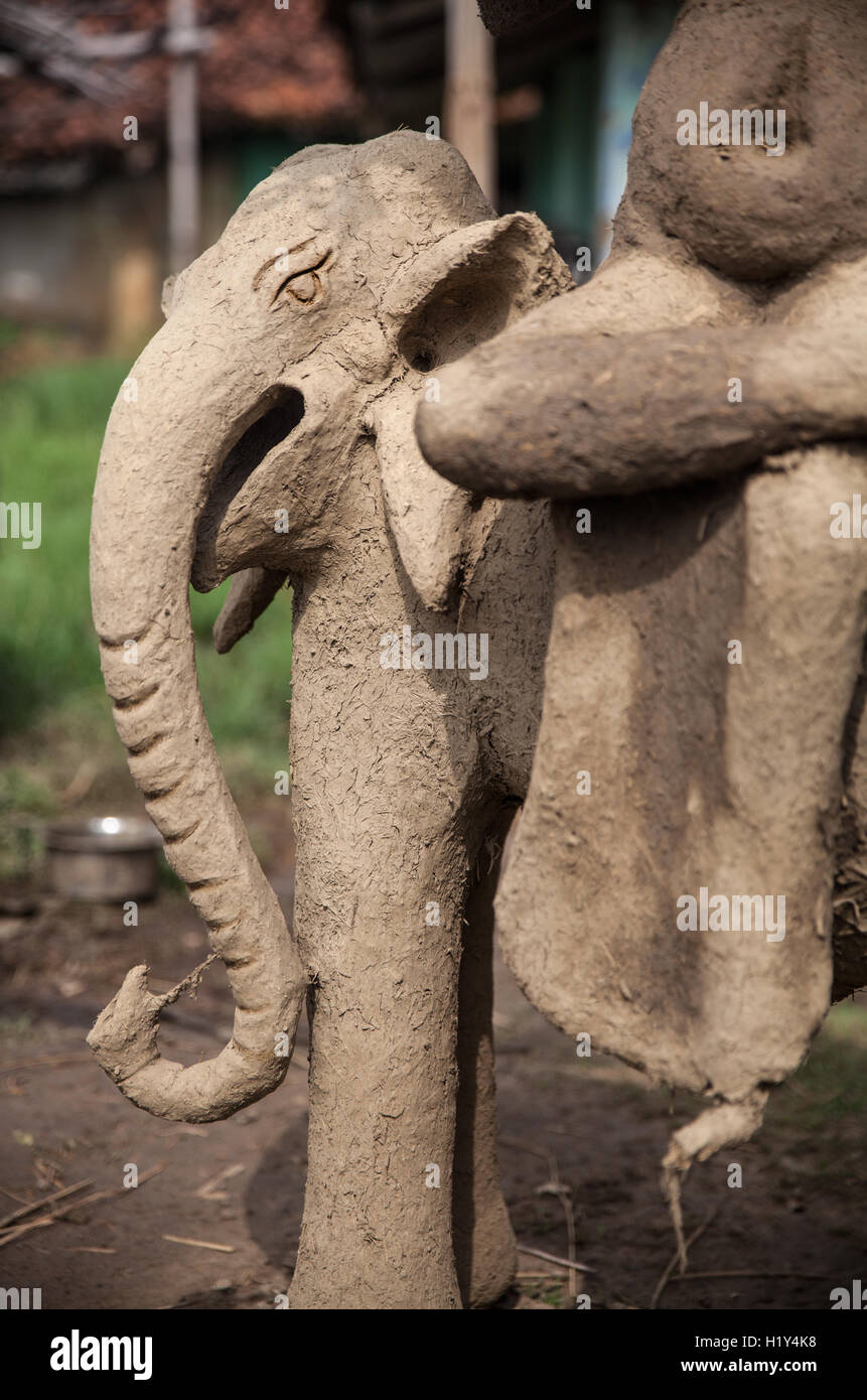 Statue honoring Vishwakarma, the god of engineering, on a roadside in ...