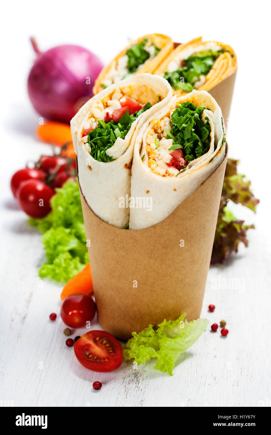 Pitta bread chicken wraps hi-res stock photography and images - Alamy