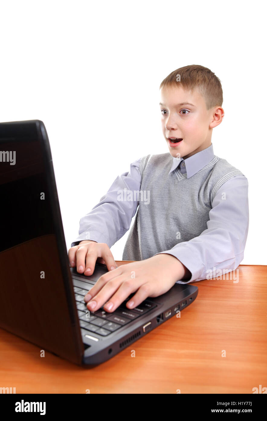 Child stare computer hi-res stock photography and images - Alamy