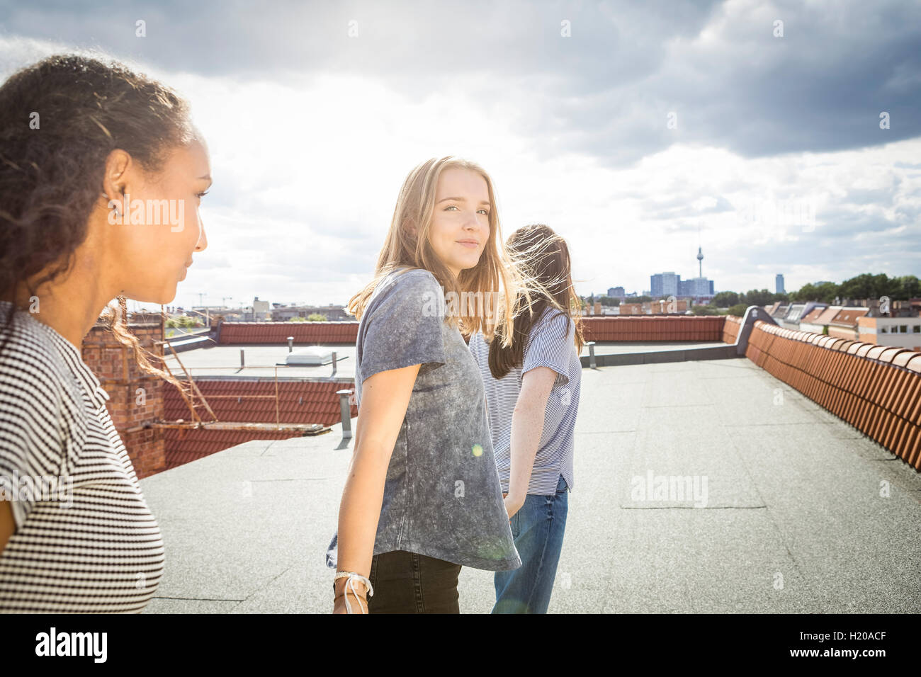 City berlin multicultural friends hi-res stock photography and images ...