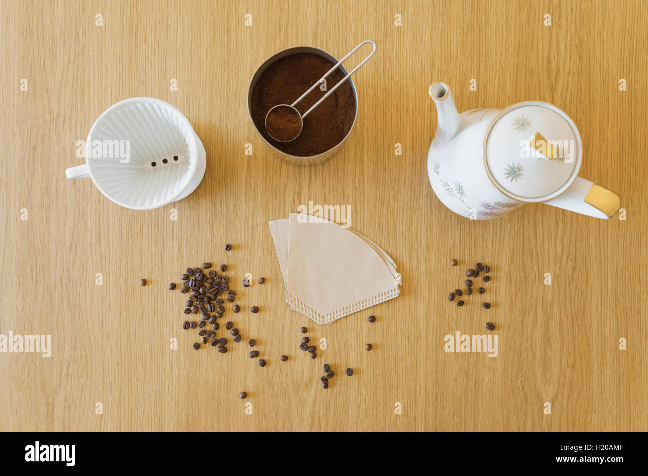Preparing filter coffee Stock Photo - Alamy