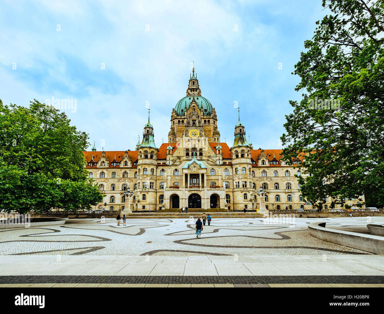 Hanover state opera hi-res stock photography and images - Alamy