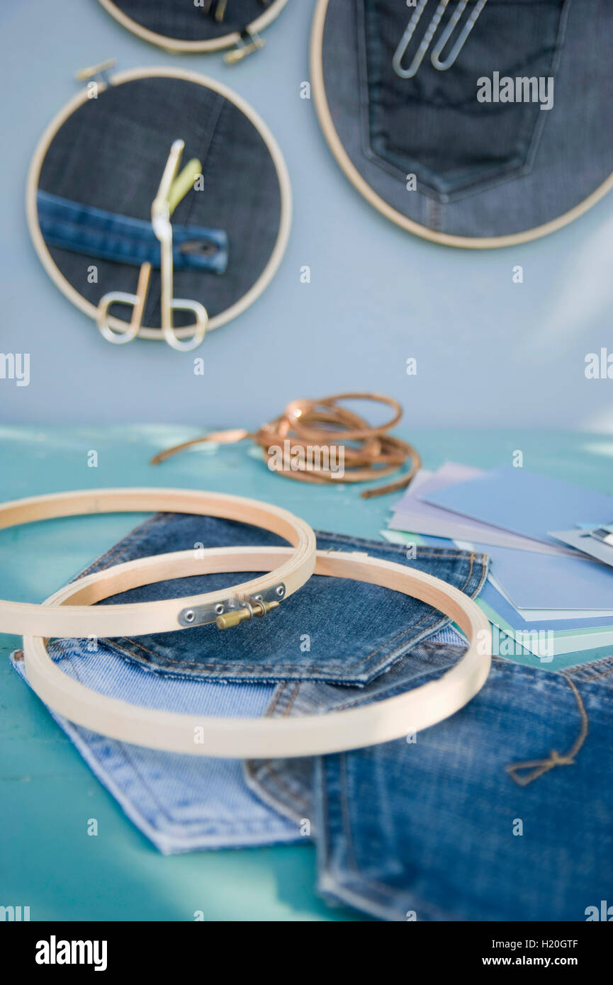 Embroidery frame hi-res stock photography and images - Alamy