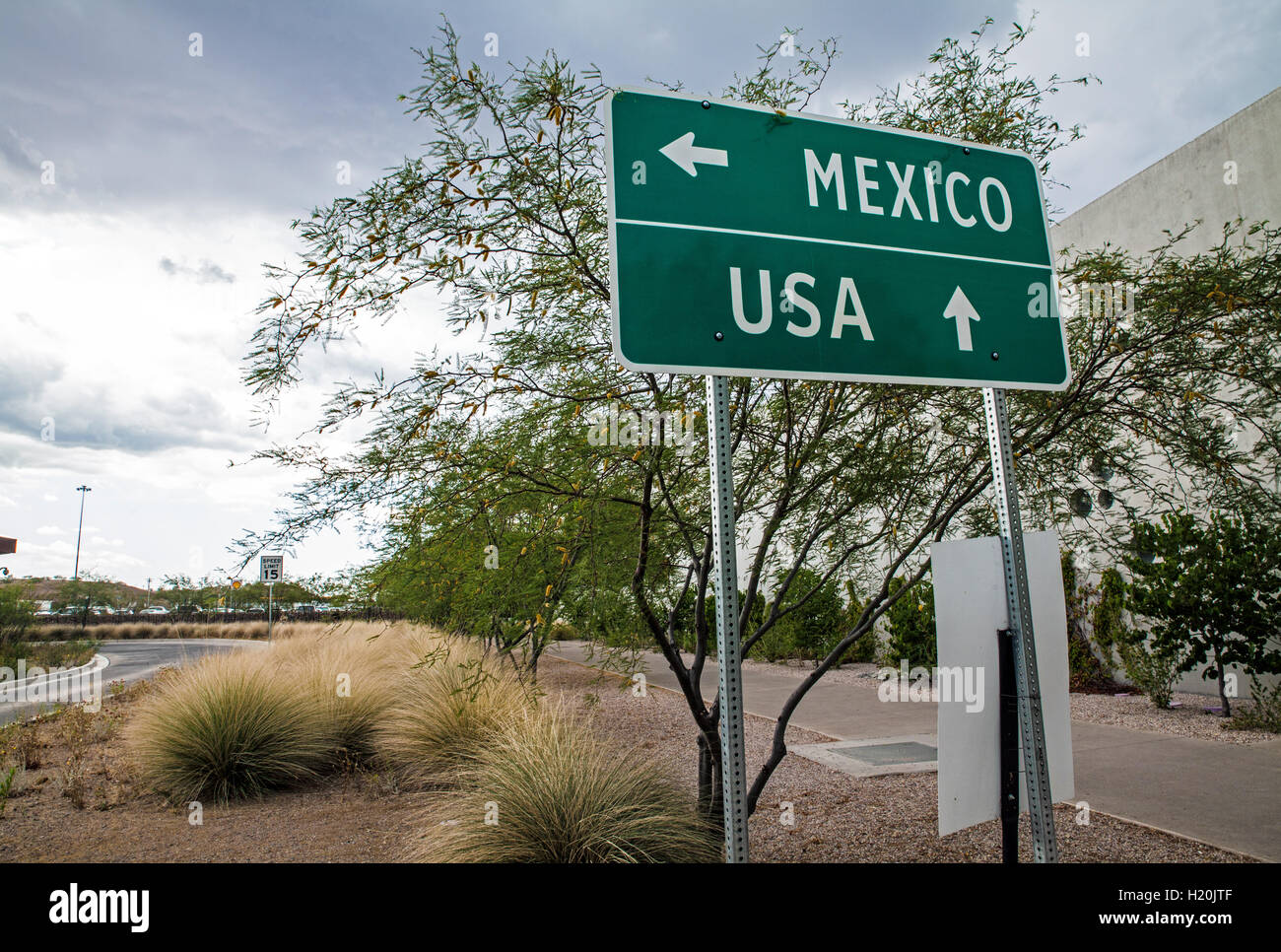 Usa mexico border hi-res stock photography and images - Alamy