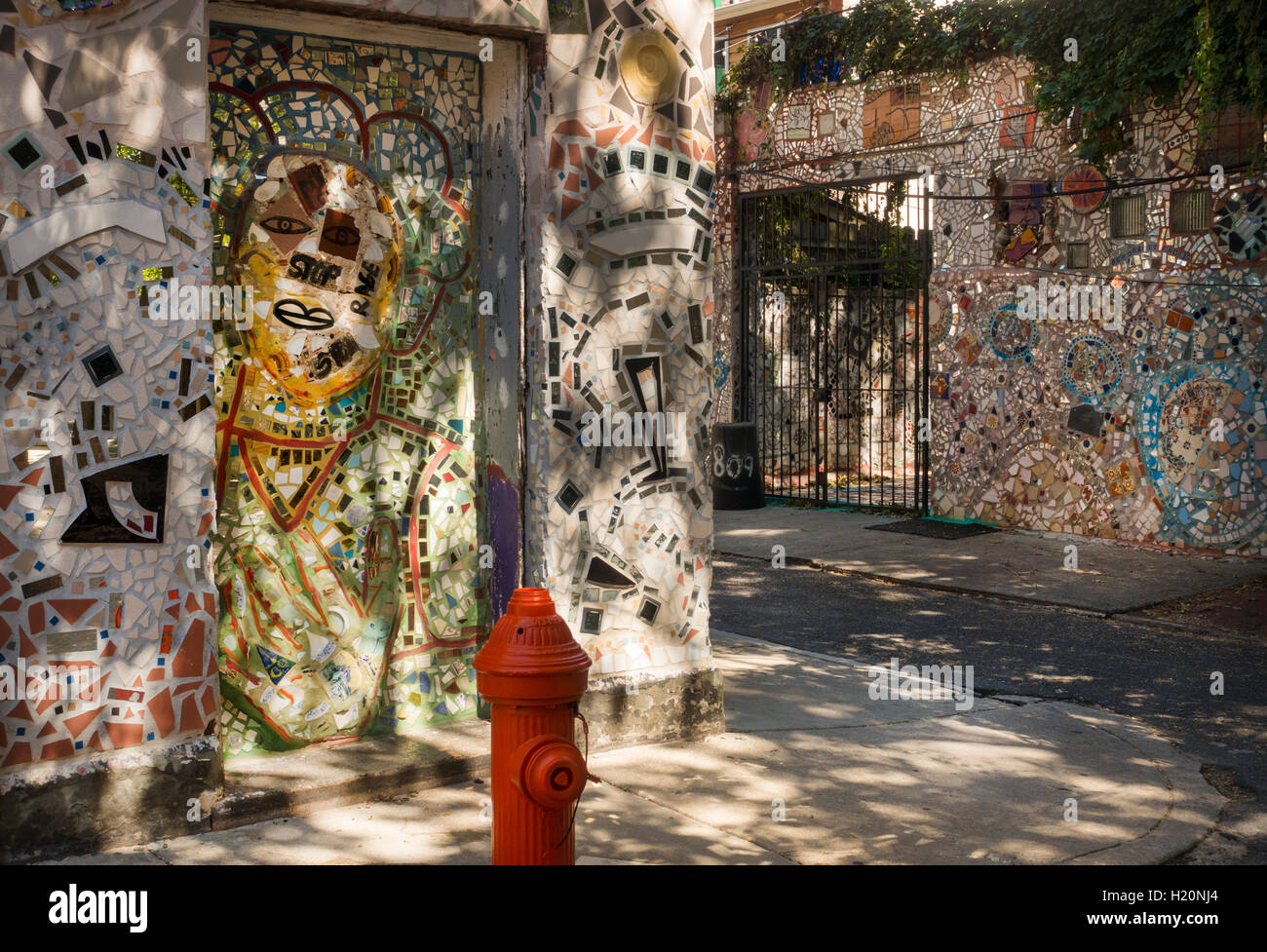 Isaiah zagar hi-res stock photography and images - Alamy